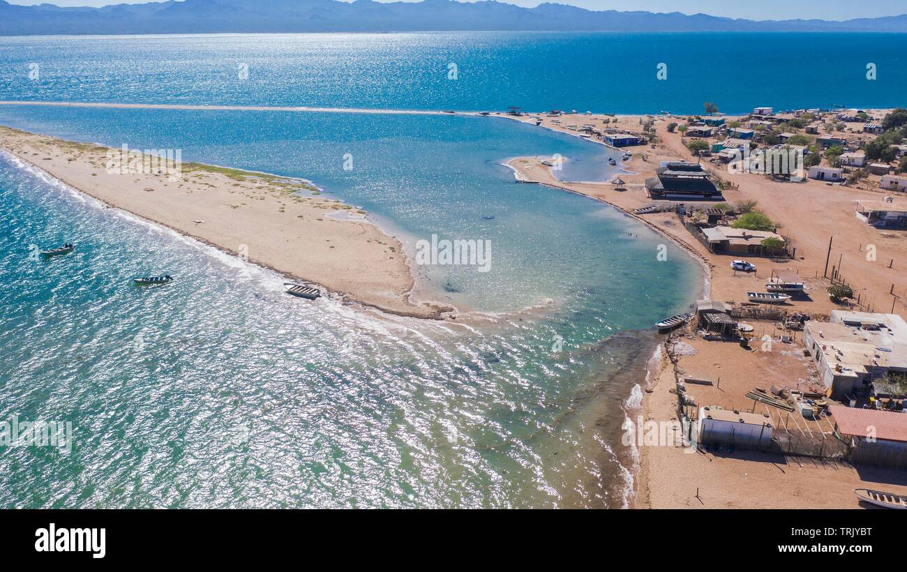 Isla tiburon sonora hi-res stock photography and images - Alamy