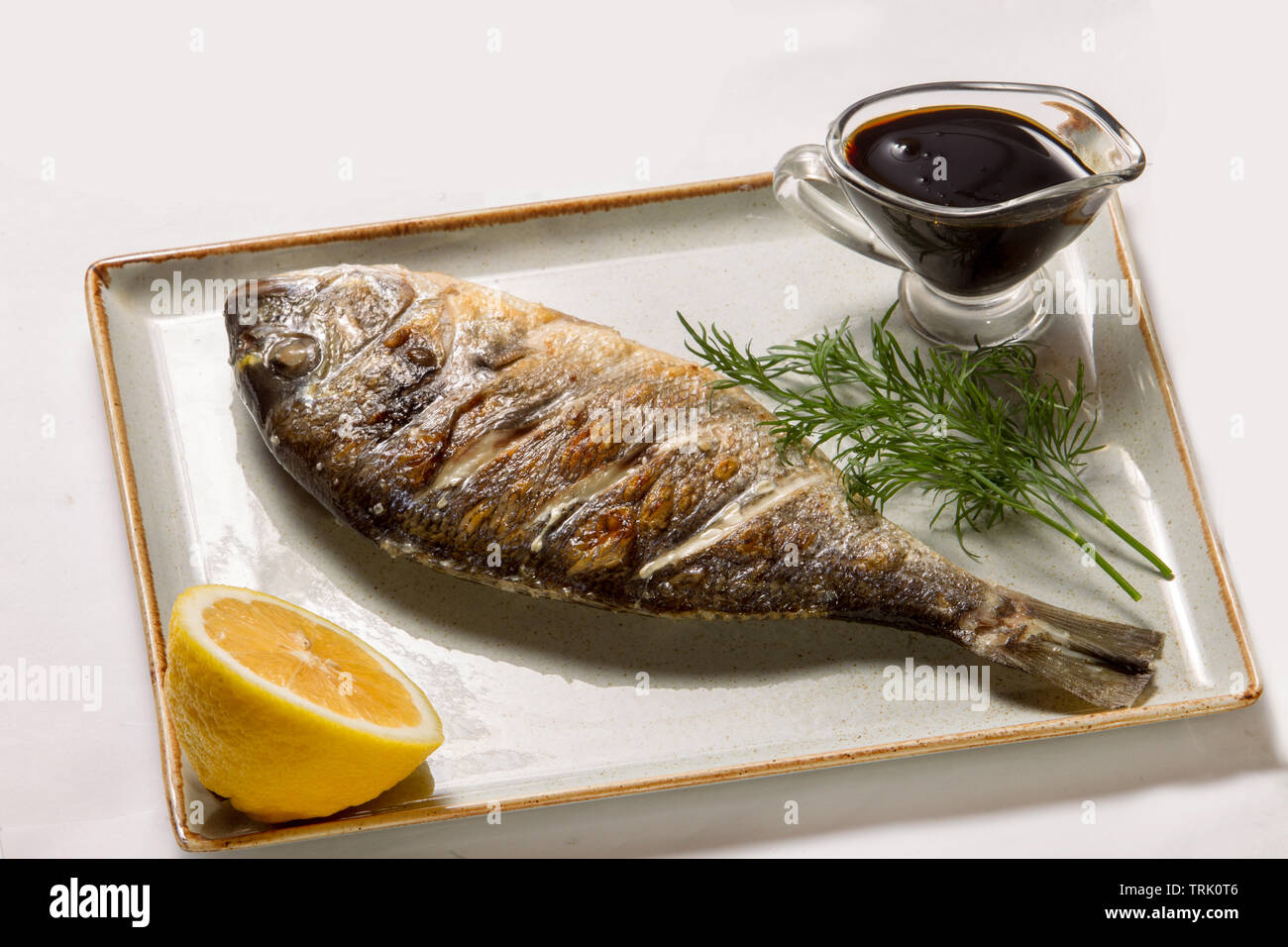 Fish dorada hi-res stock photography and images - Alamy