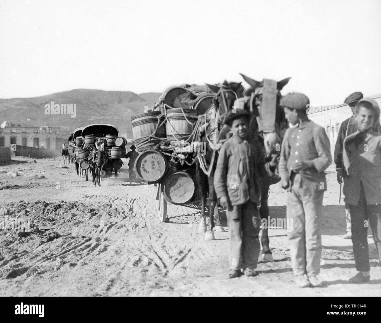 Vintage carts hi-res stock photography and images - Alamy