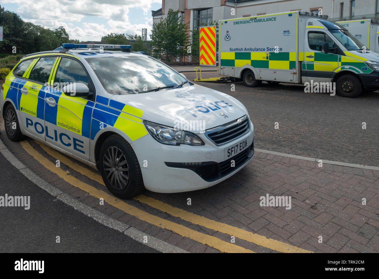 Hospital police uk hi-res stock photography and images - Alamy