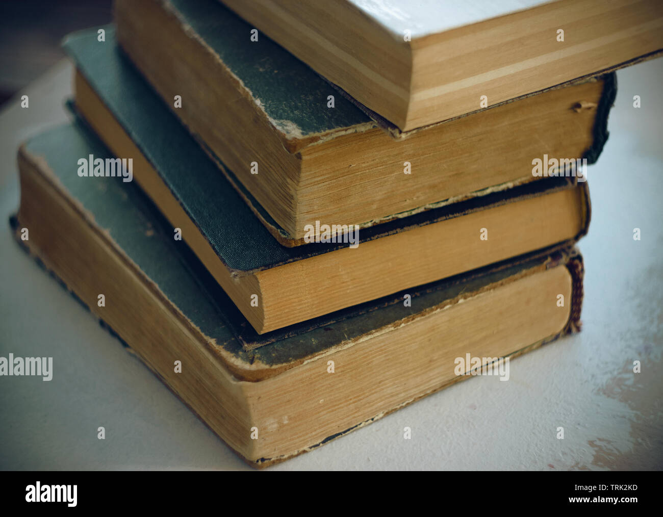 Encyclopedias hi-res stock photography and images - Alamy