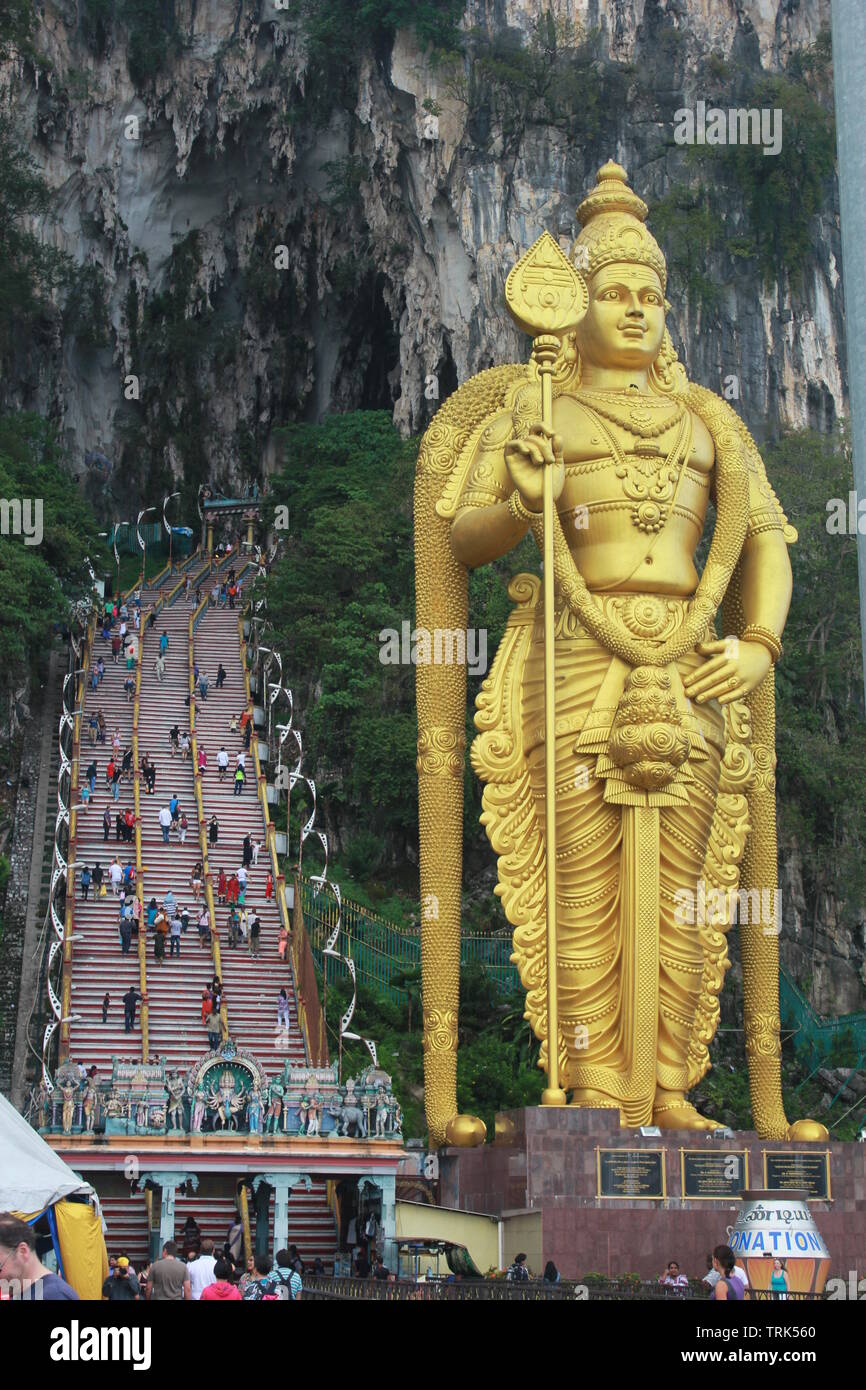 Batu cave temple hi-res stock photography and images - Alamy