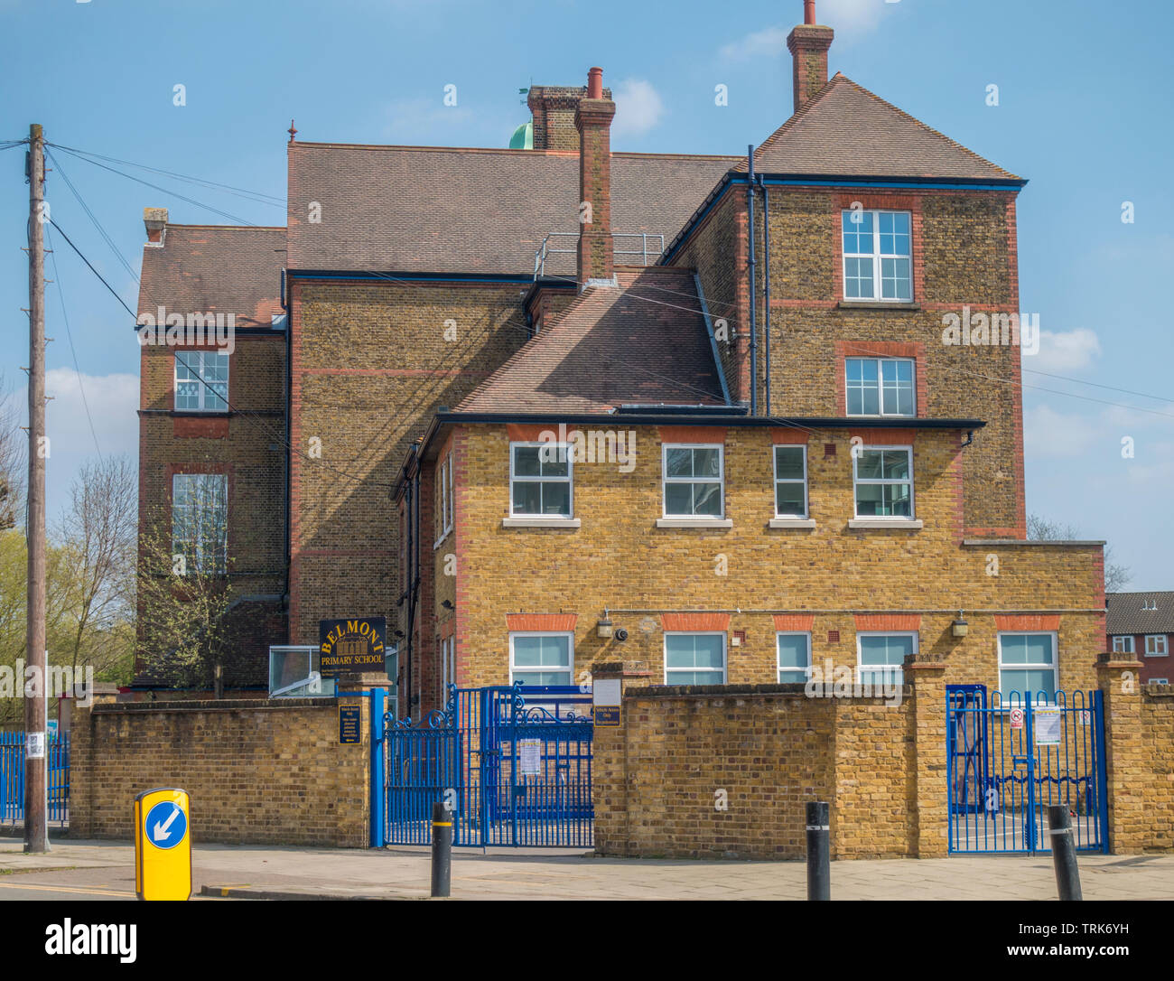 Edwardian school classroom hi-res stock photography and images - Alamy