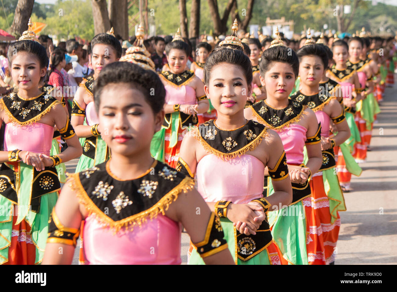 traditional dresst thai women at the Loy Krathong Festival in the ...