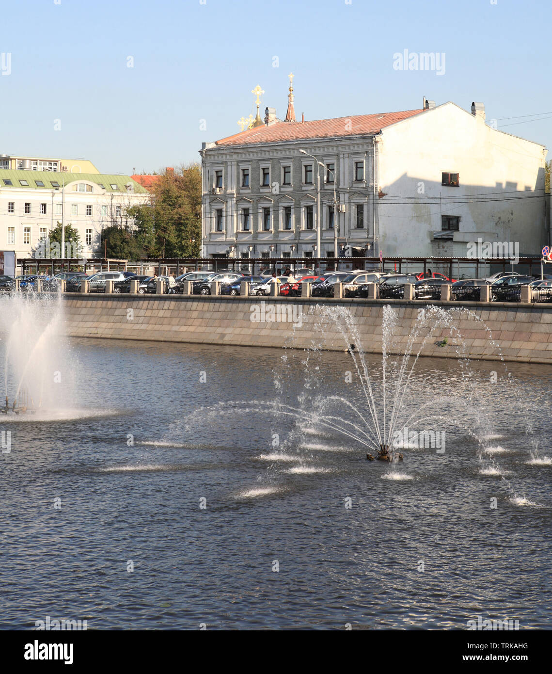 many fountain on river Stock Photo - Alamy