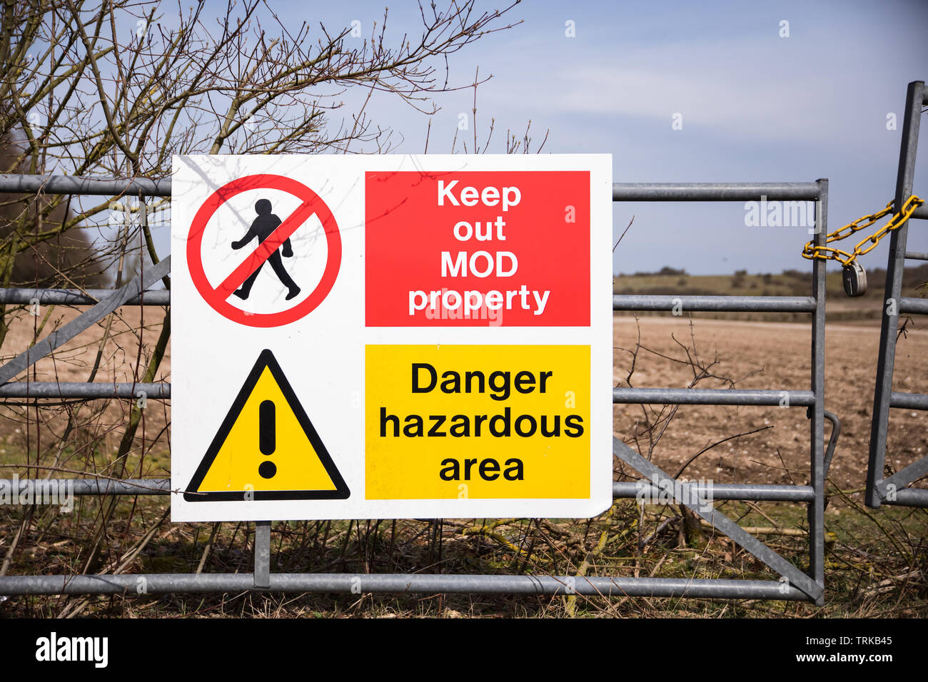 A field near DSTL Porton Down Stock Photo - Alamy