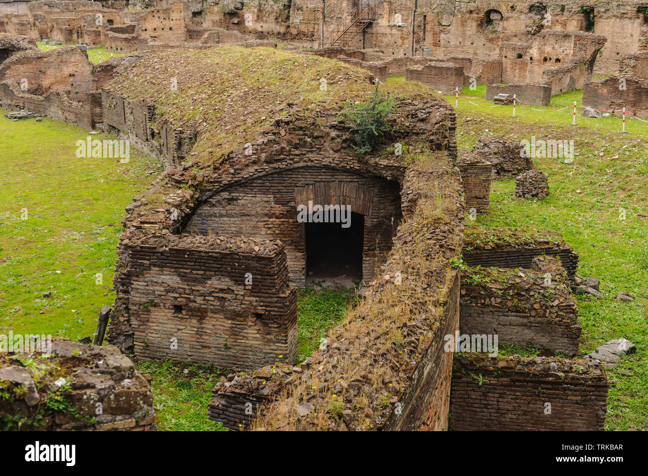 Buildings in which gladiators stayed between the fights at the Coliseum ...