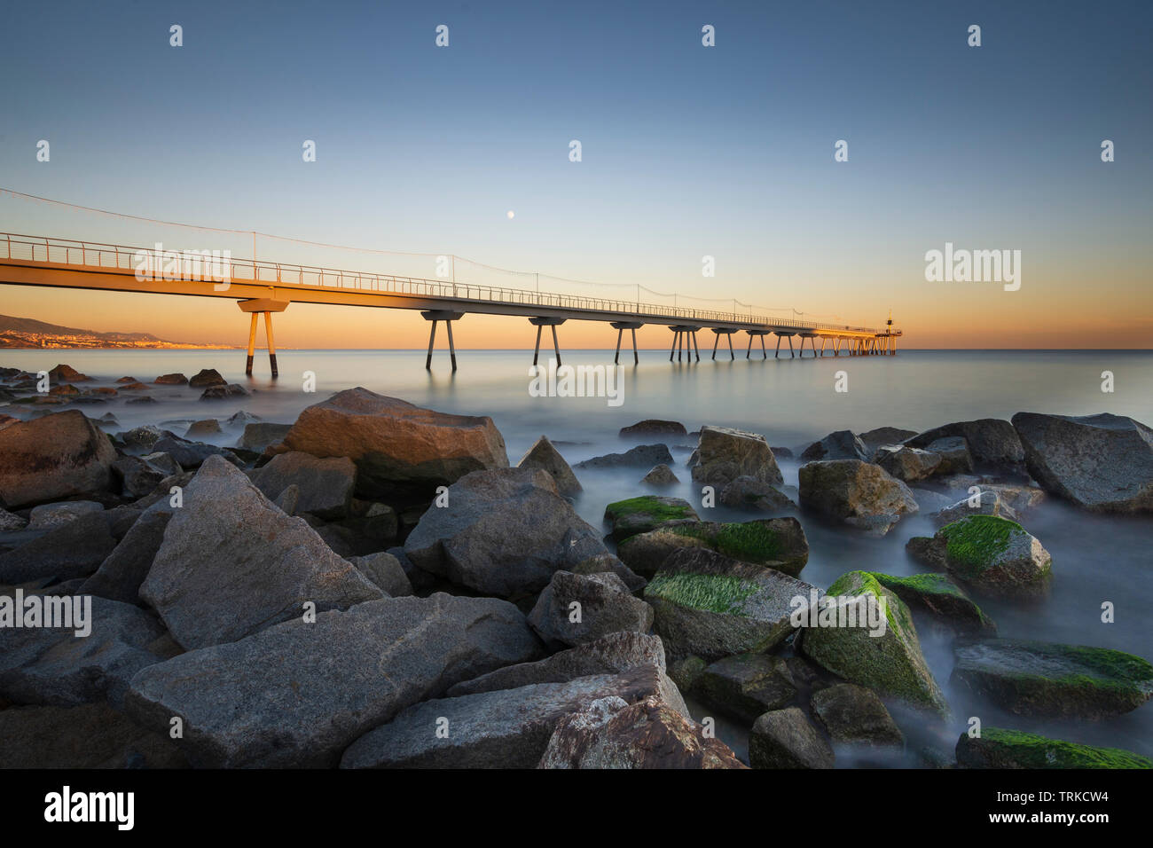 Bay bridge walk san diego hi-res stock photography and images - Alamy