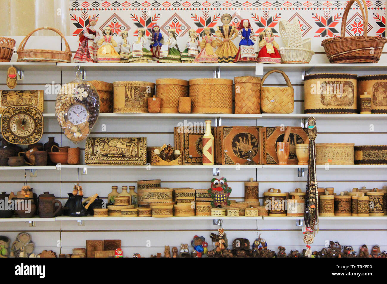 Wooden crafts hi-res stock photography and images - Alamy