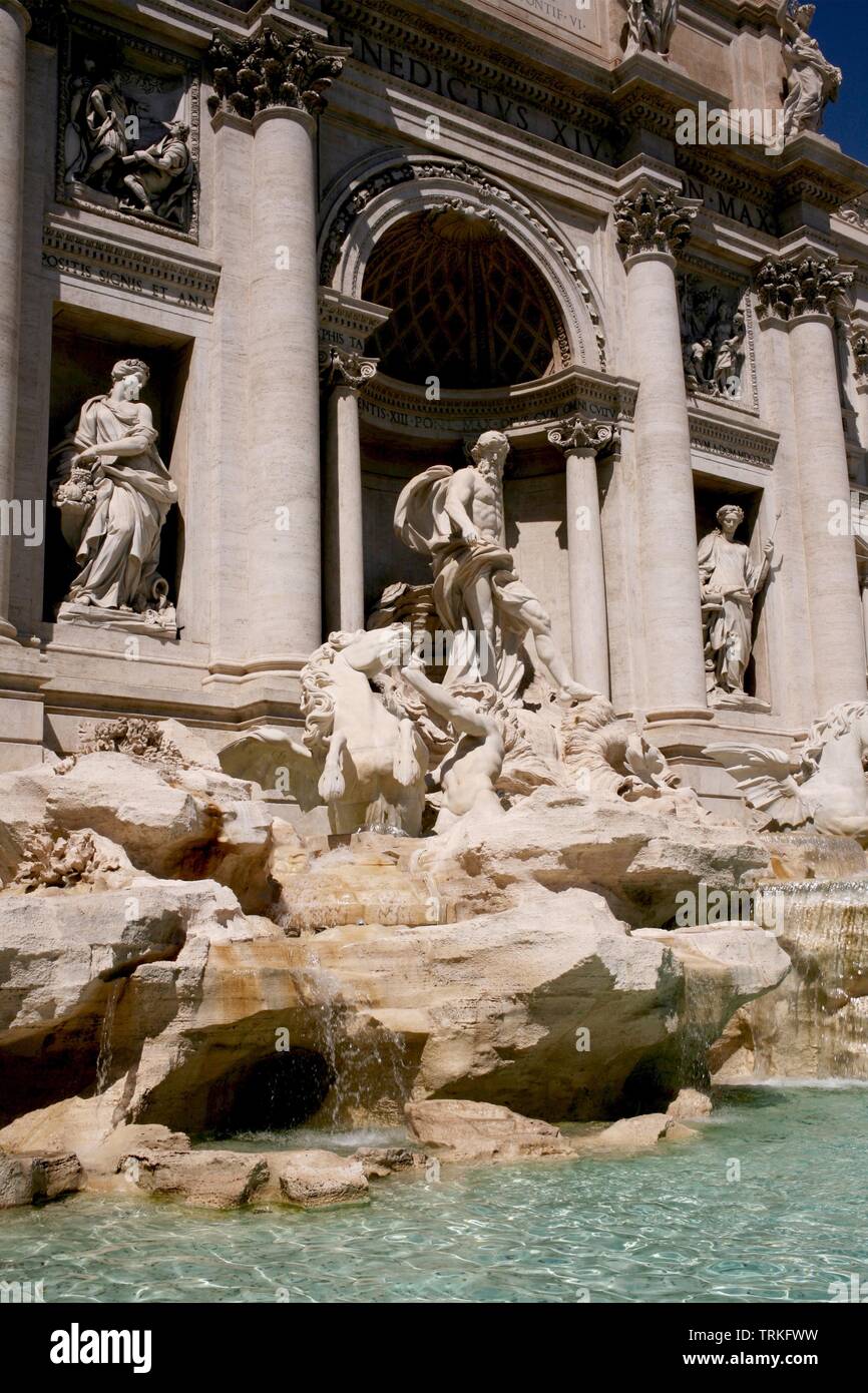 Rome famous monuments hi-res stock photography and images - Alamy