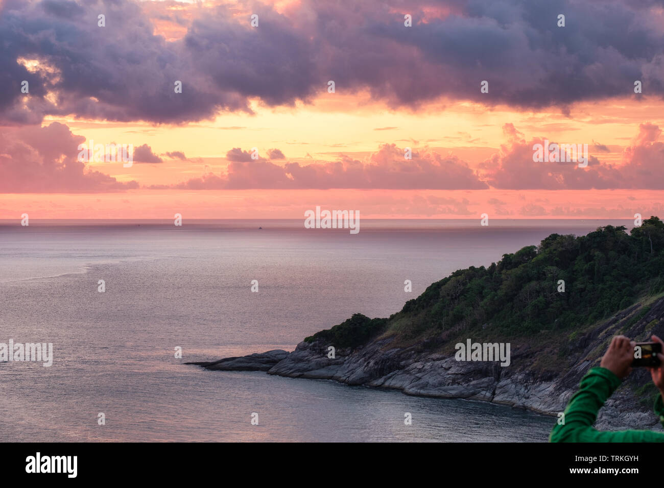 Viewpoint landscape laem promthep cape at sunset, phuket, thailand ...