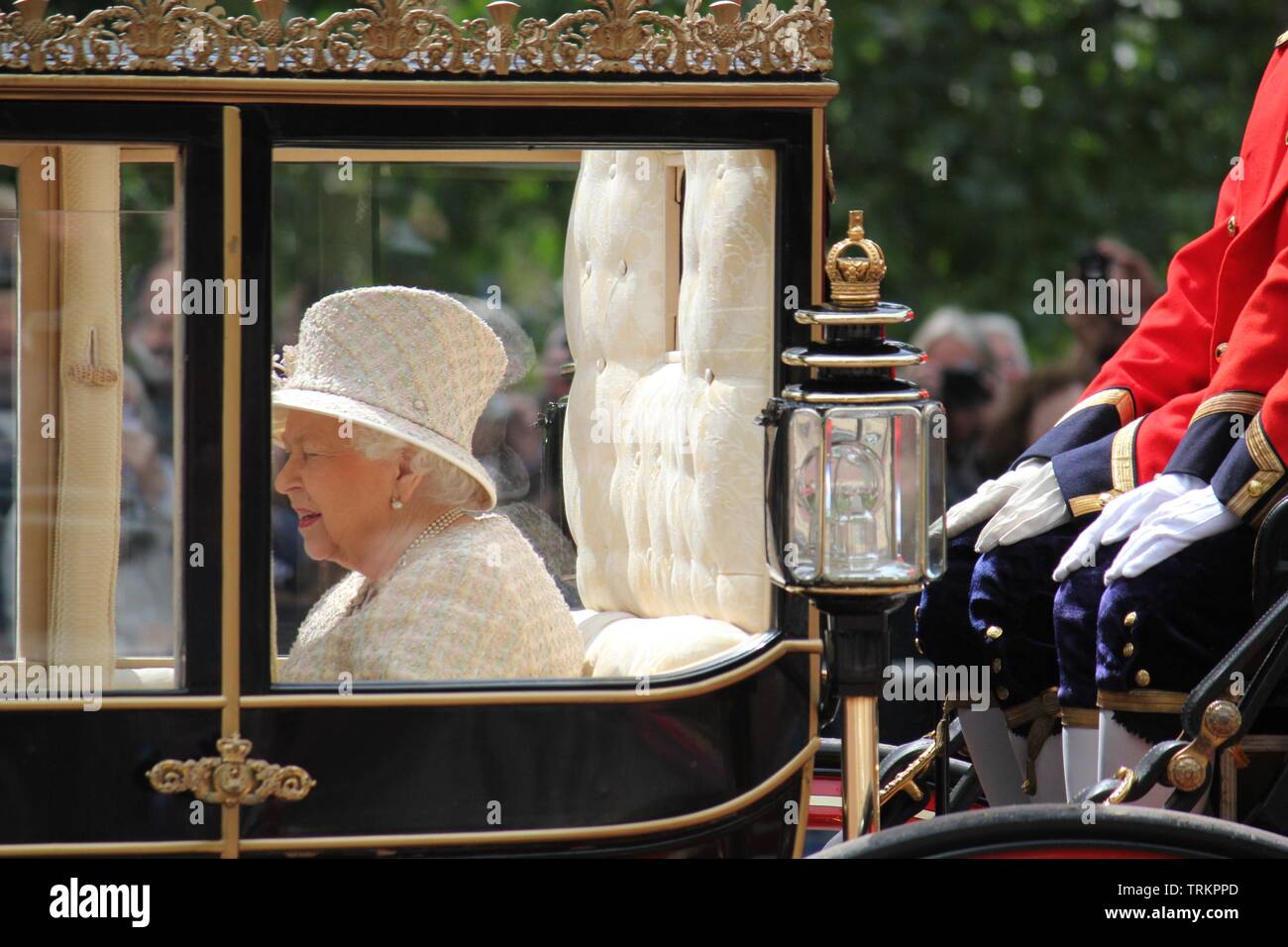 Queen Elizabeth, London, UK - 8/6/19 : Queen Elizabeth travels alone ...