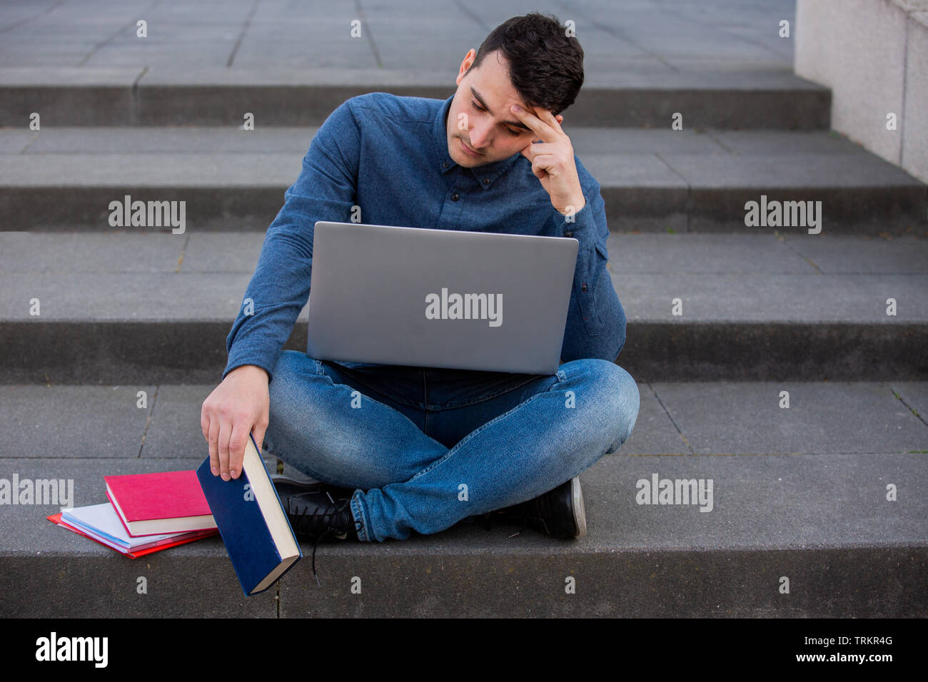 Perplexes hi-res stock photography and images - Alamy