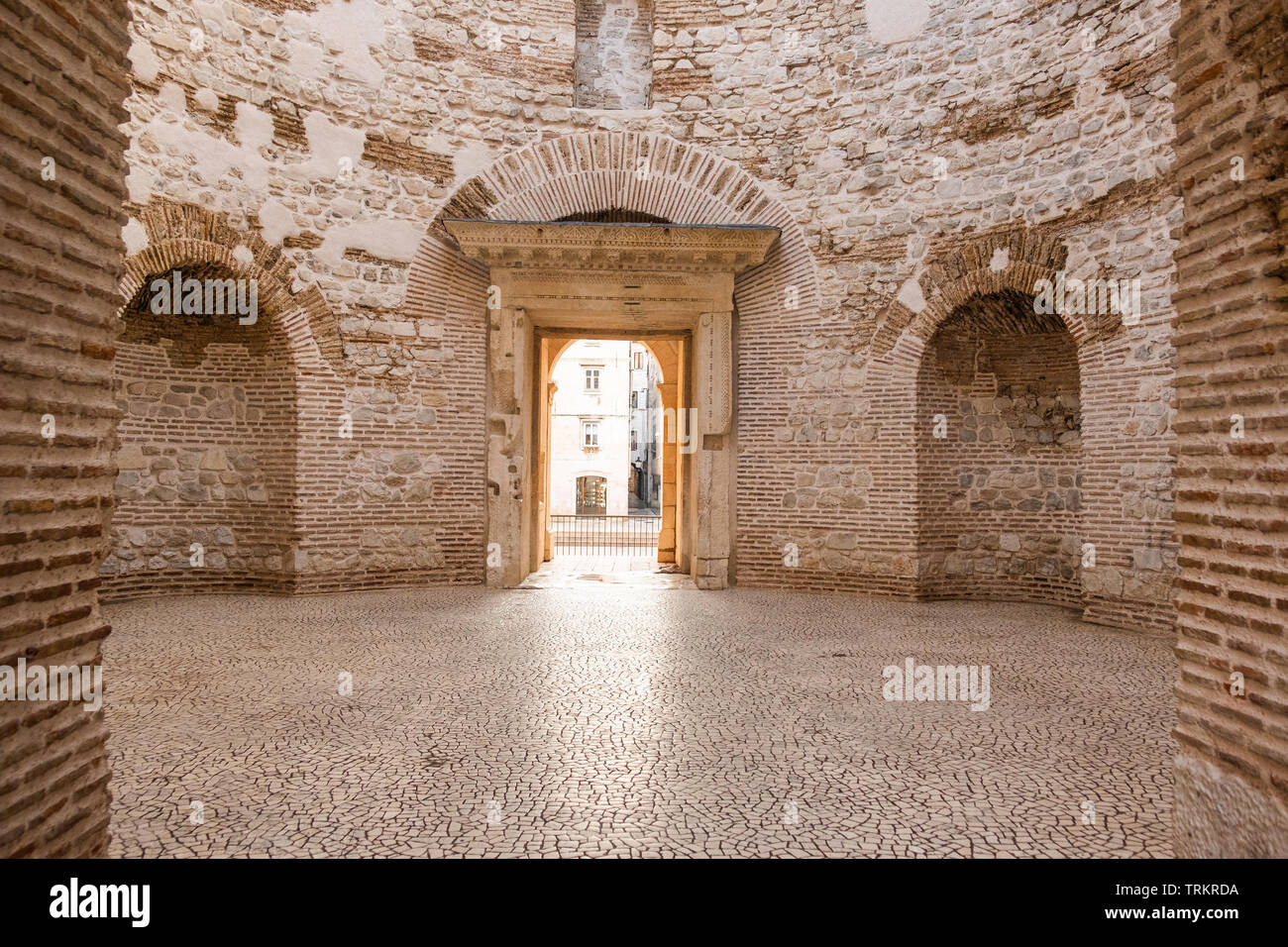 Croatia, old town of Split, UNESCO world heritage site, Vestibul of ...