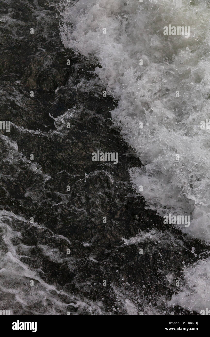 Water and the environment hi-res stock photography and images - Alamy