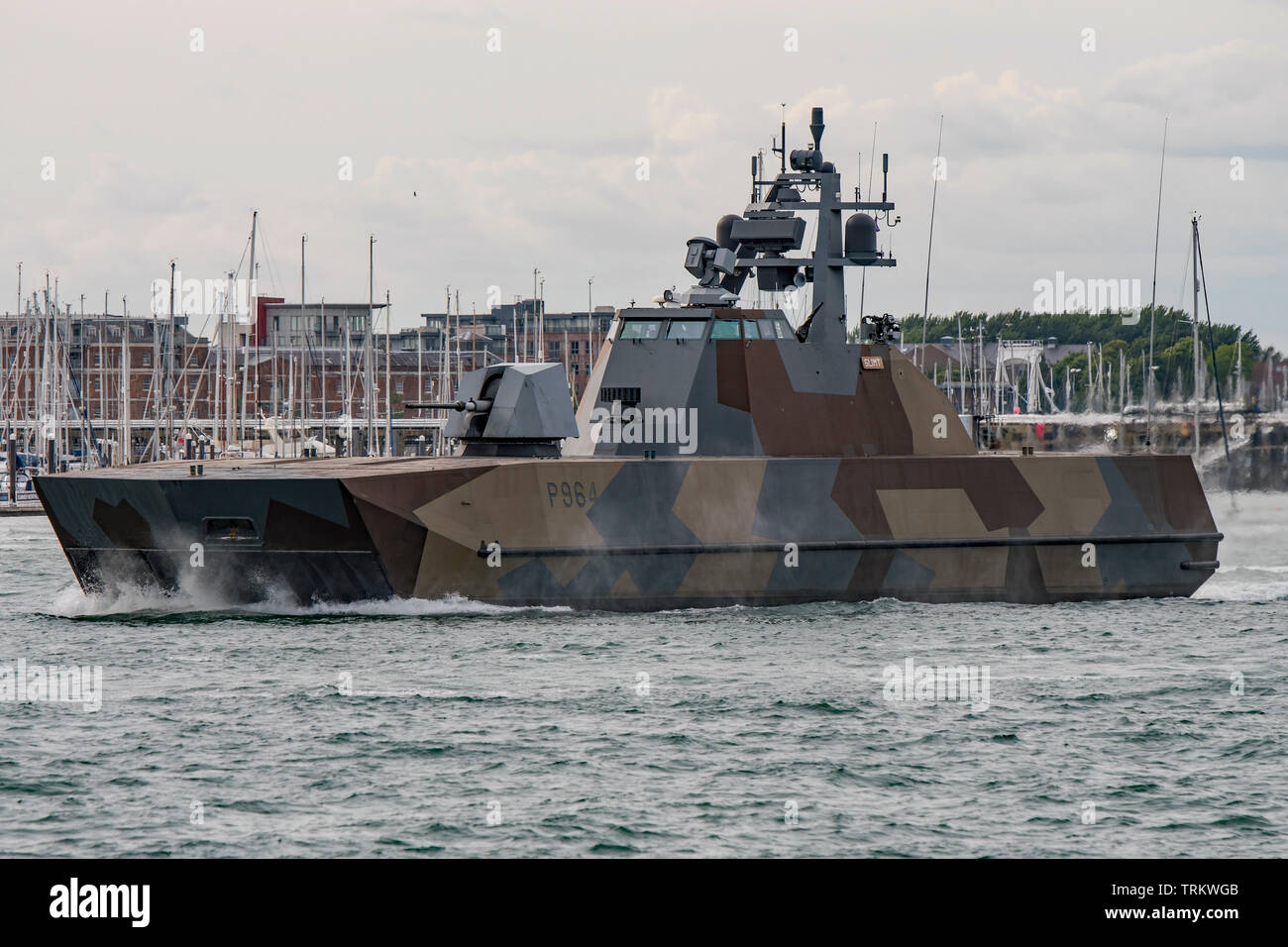 The Royal Norwegian Navy stealth corvette HNoMS Glimt (P964) leaving ...