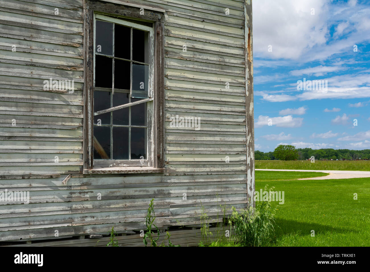Busted wood texture hi-res stock photography and images - Alamy