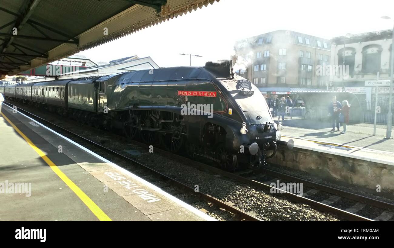 LNER Class A4 4488 60009 Union of South Africa steam locomotive at ...