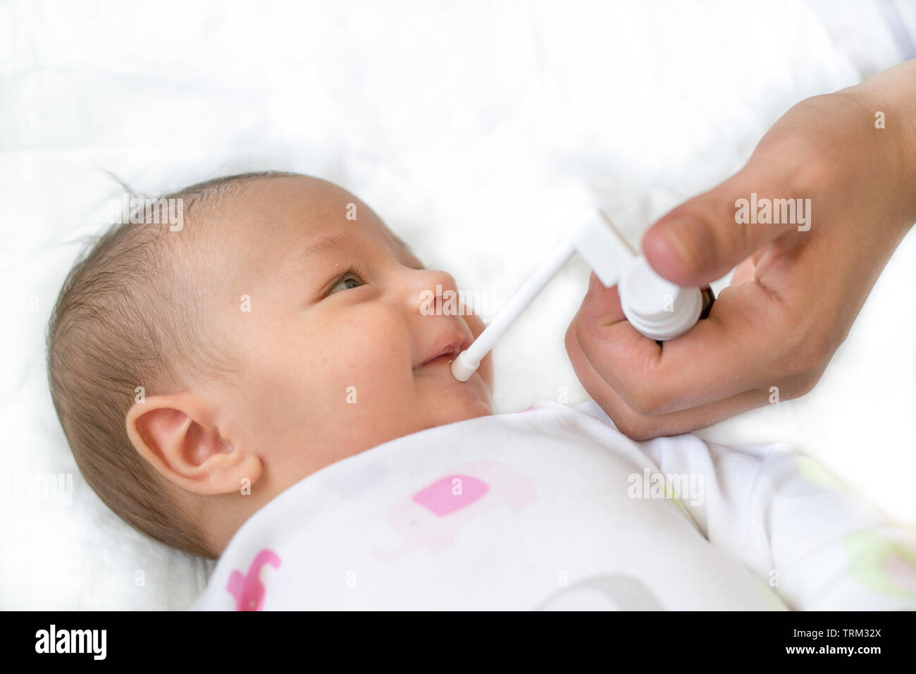 Kids vitamin tablets hi-res stock photography and images - Alamy