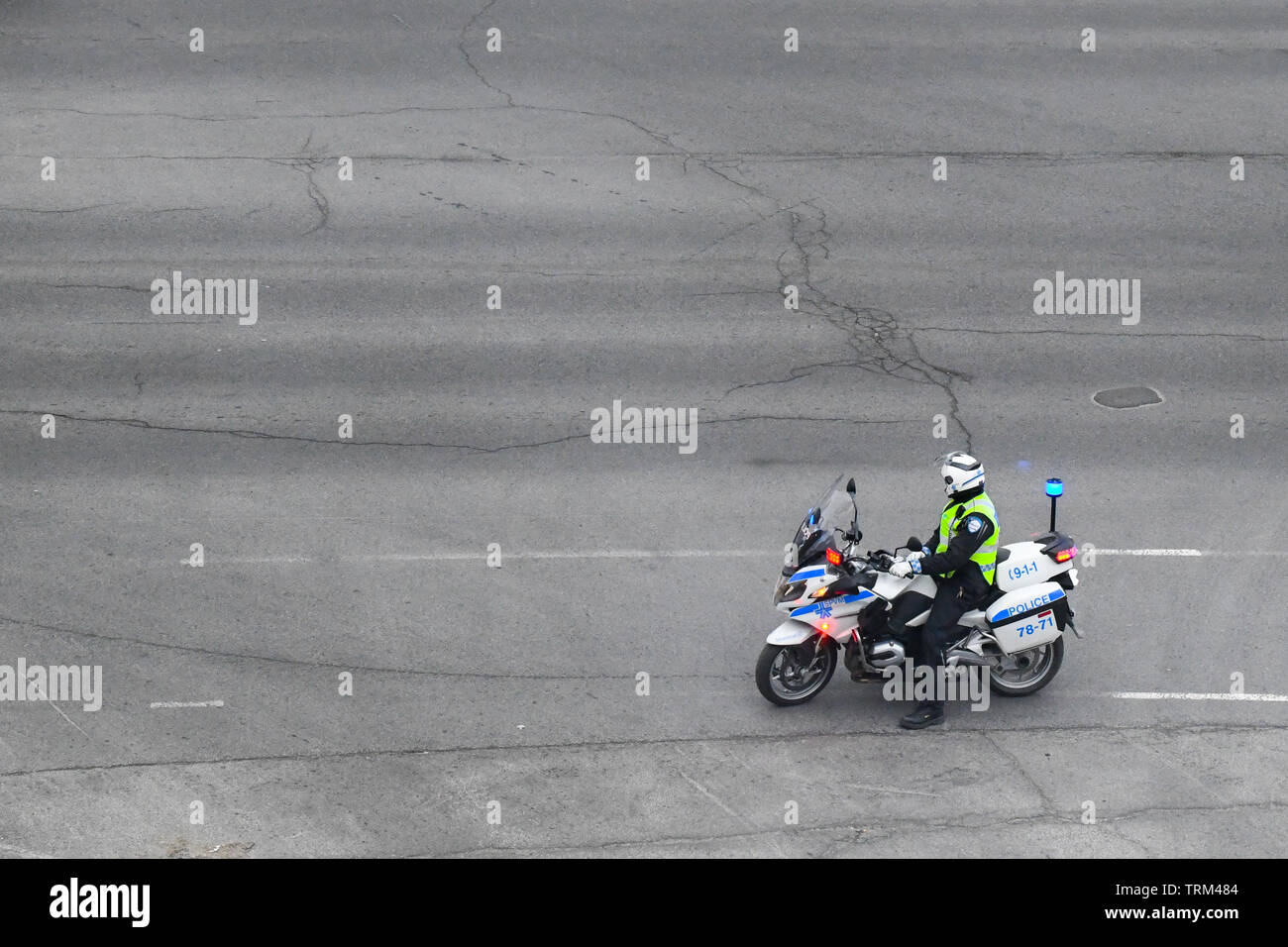 Montreal police officer hi-res stock photography and images - Alamy