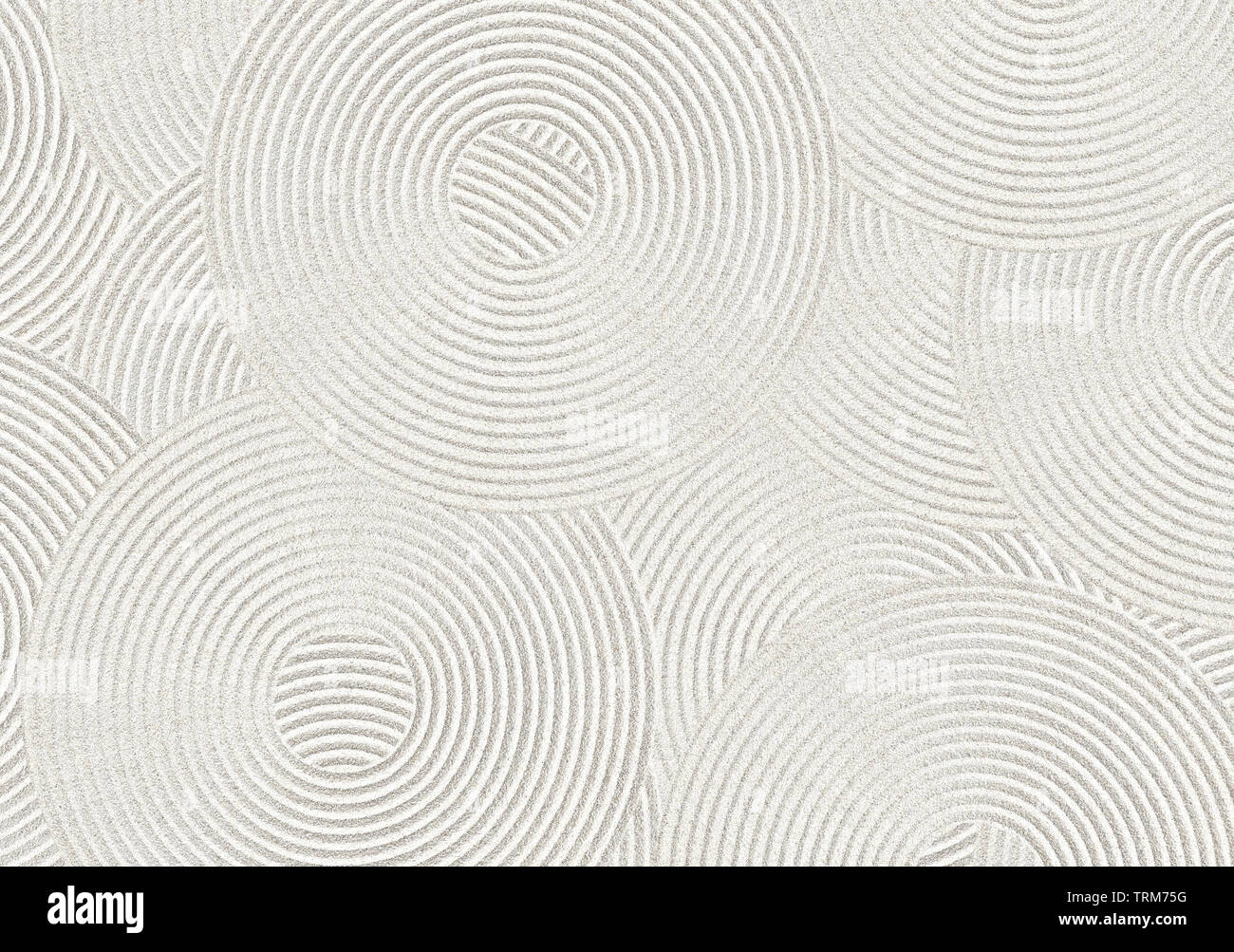 Zen circle pattern in sand Stock Photo - Alamy