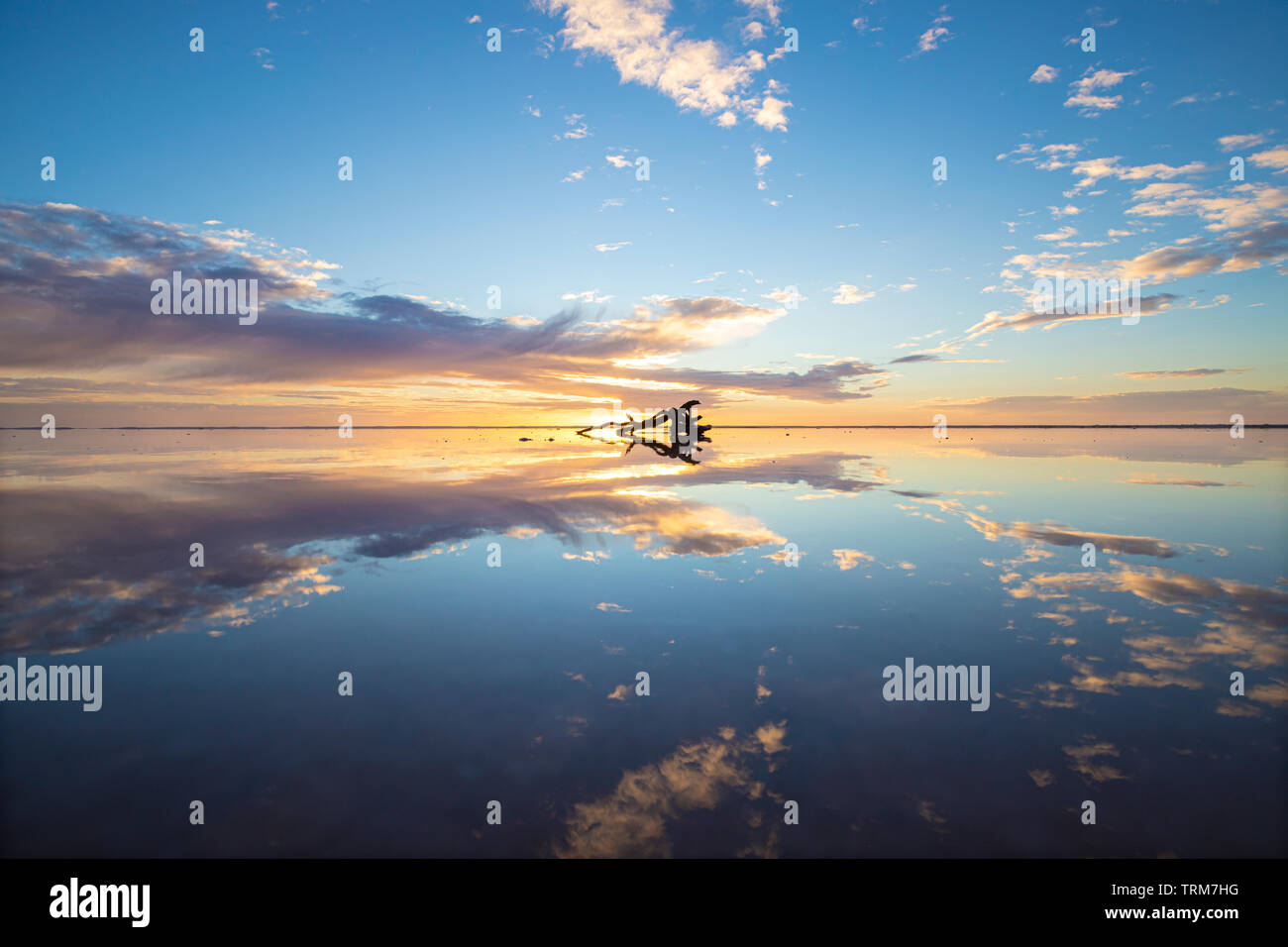 Australian landscape dawn hi-res stock photography and images - Alamy