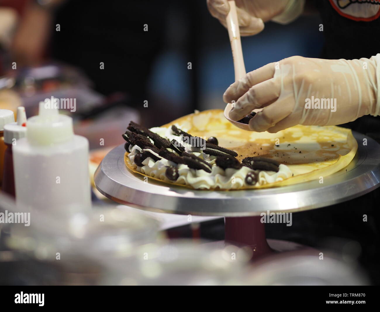 Cake cape hi-res stock photography and images - Alamy