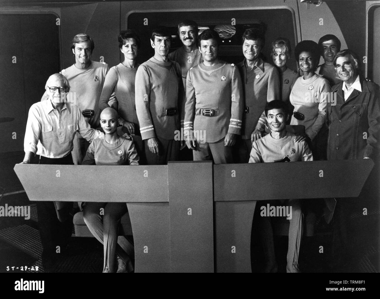Star trek u s s enterprise Black and White Stock Photos & Images - Alamy