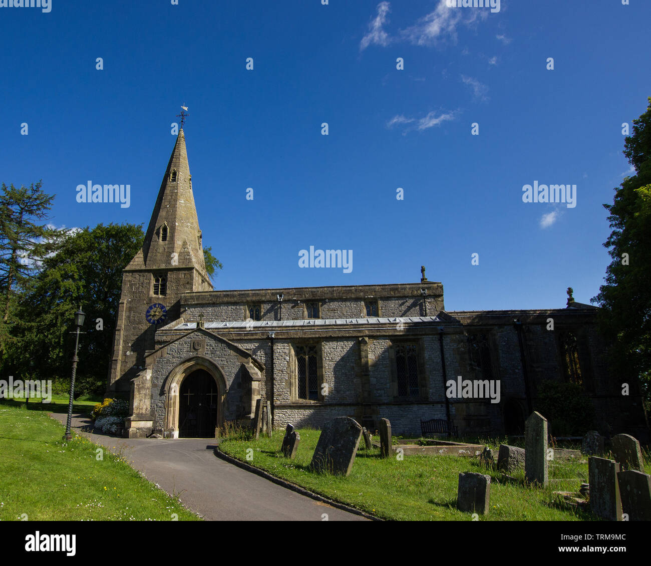 Taddington village derbyshire hi-res stock photography and images - Alamy