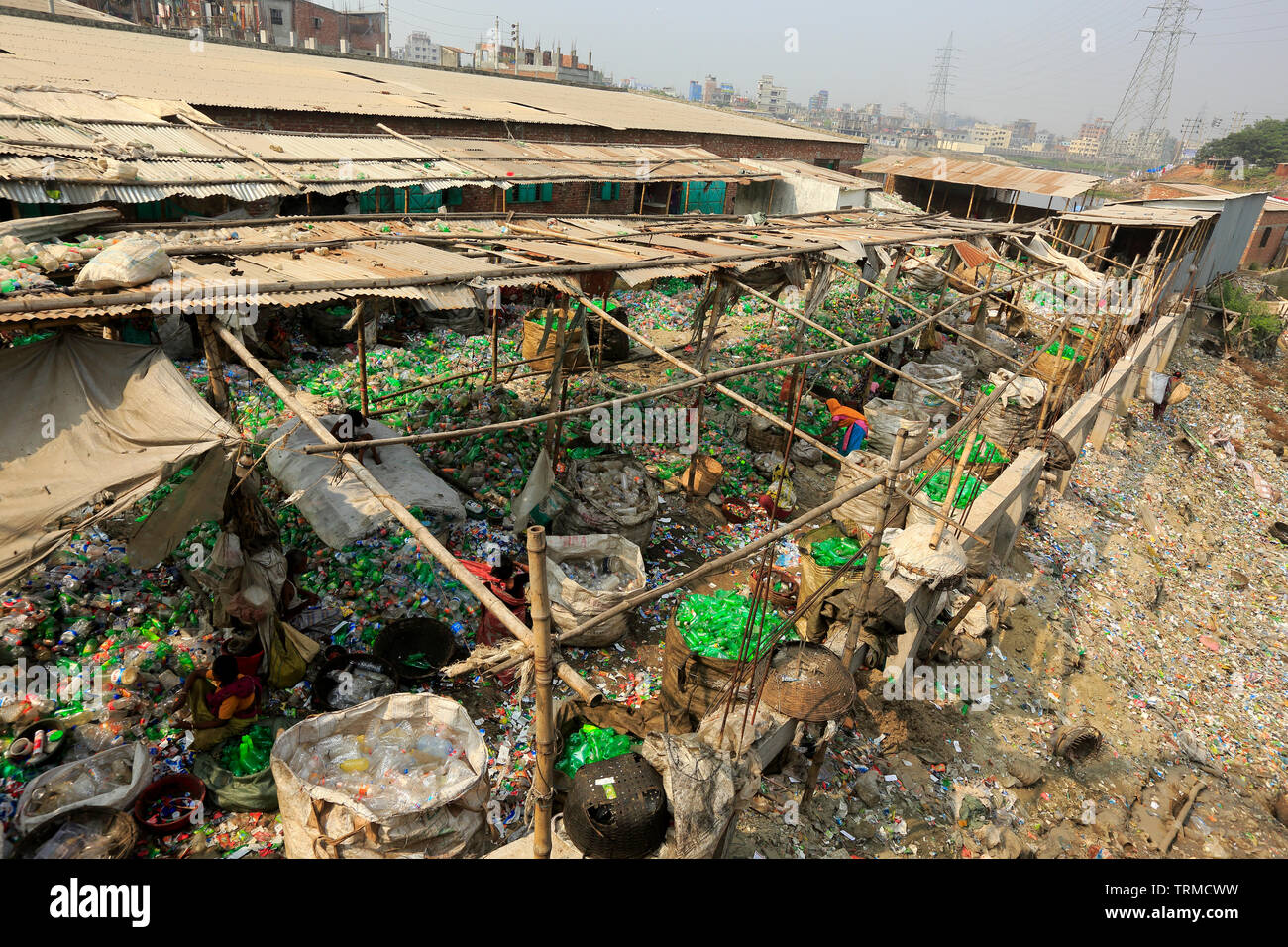 Plastic recycling factory in Dhaka, Bangladesh Stock Photo - Alamy Plastic recycling factory in Dhaka, Bangladesh Stock Photo - Alamy