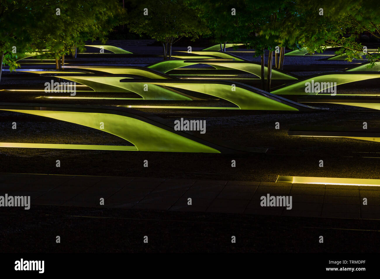 Cantilevered bench memorial and lighted pool part of the Pentagon ...