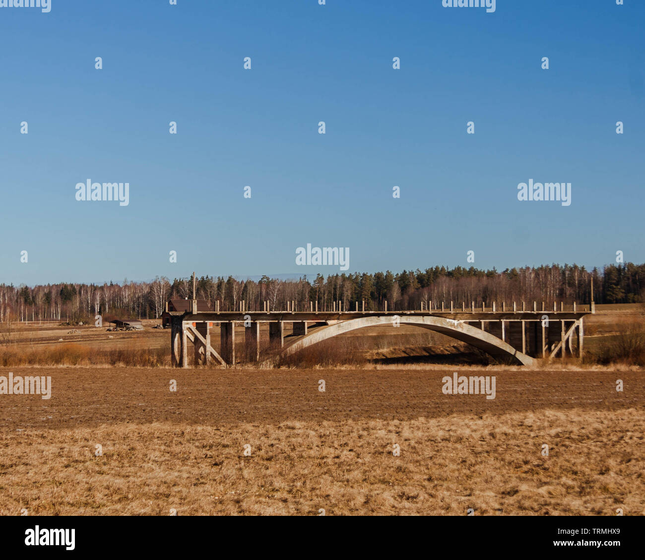Unfinished bridge hi-res stock photography and images - Alamy