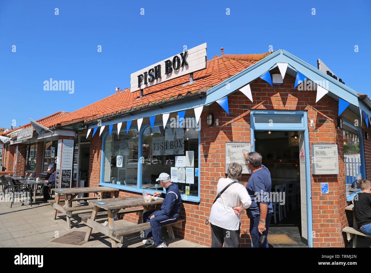 Fish box hi-res stock photography and images - Alamy