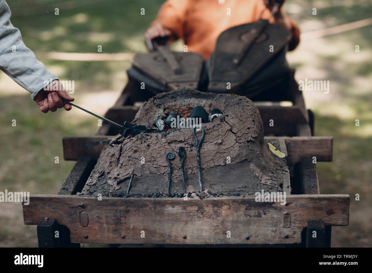 Blacksmiths medieval hi-res stock photography and images - Alamy