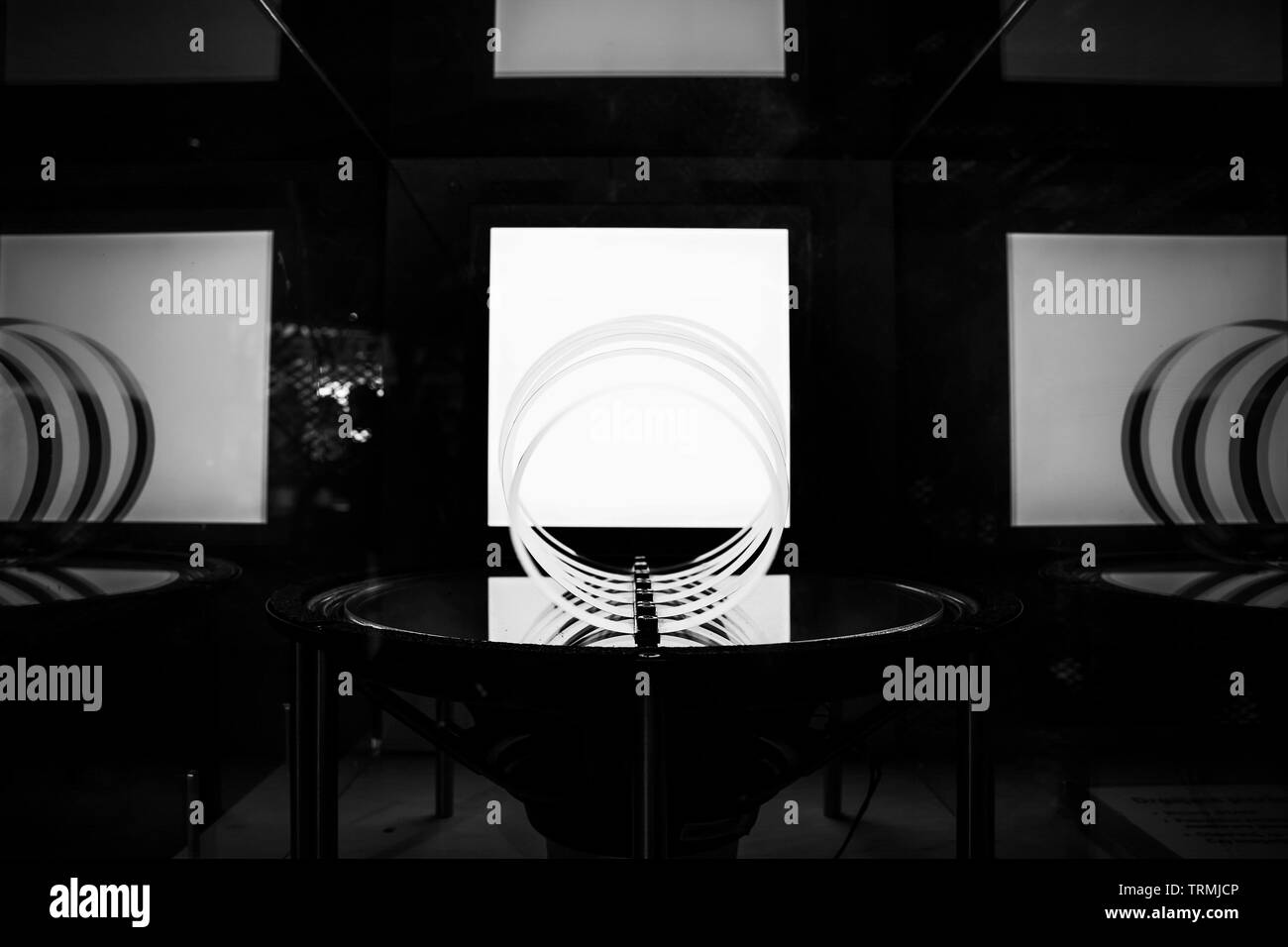 Science museum interactive Black and White Stock Photos & Images - Alamy