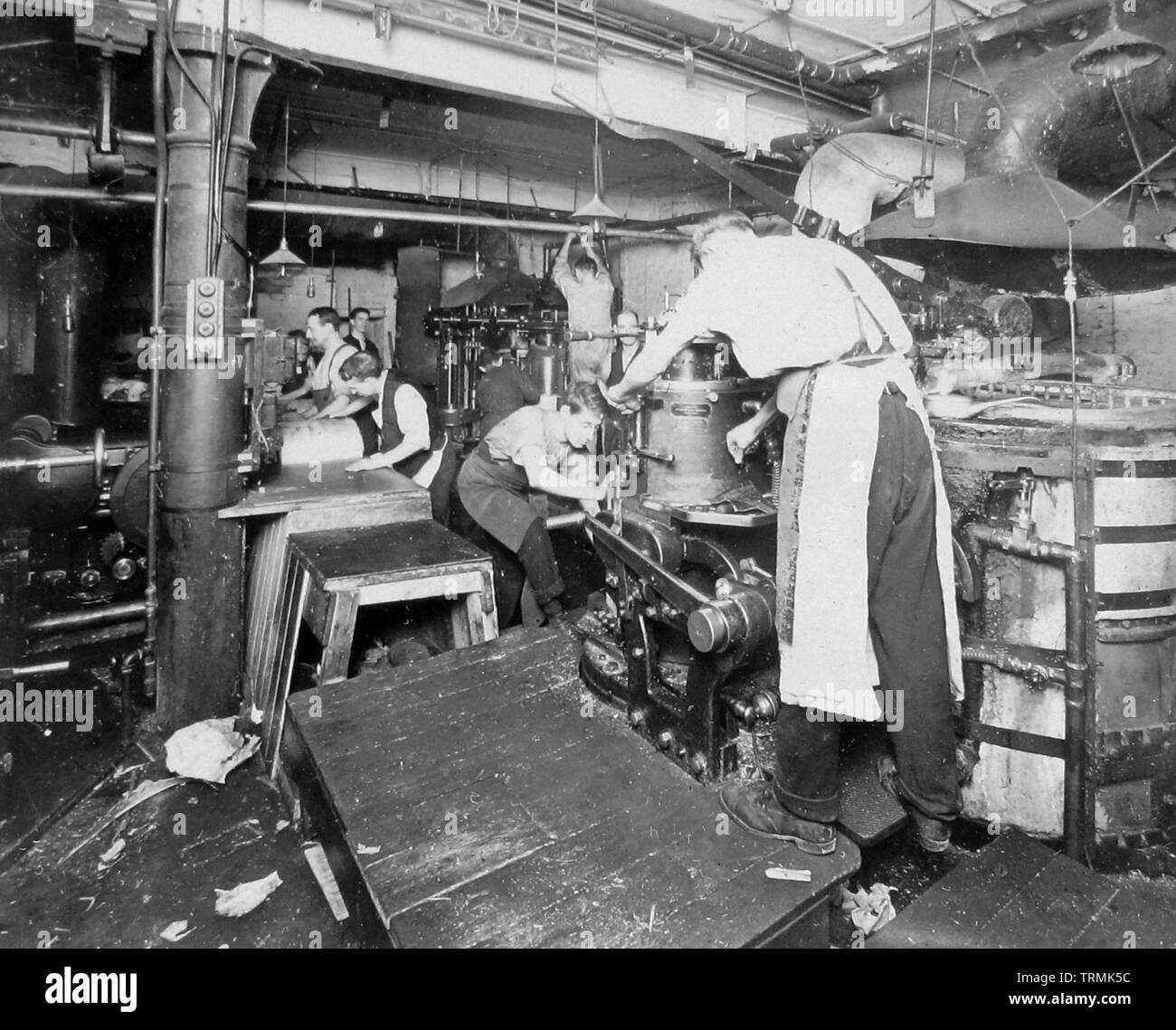 Old liverpool newspaper hi-res stock photography and images - Alamy