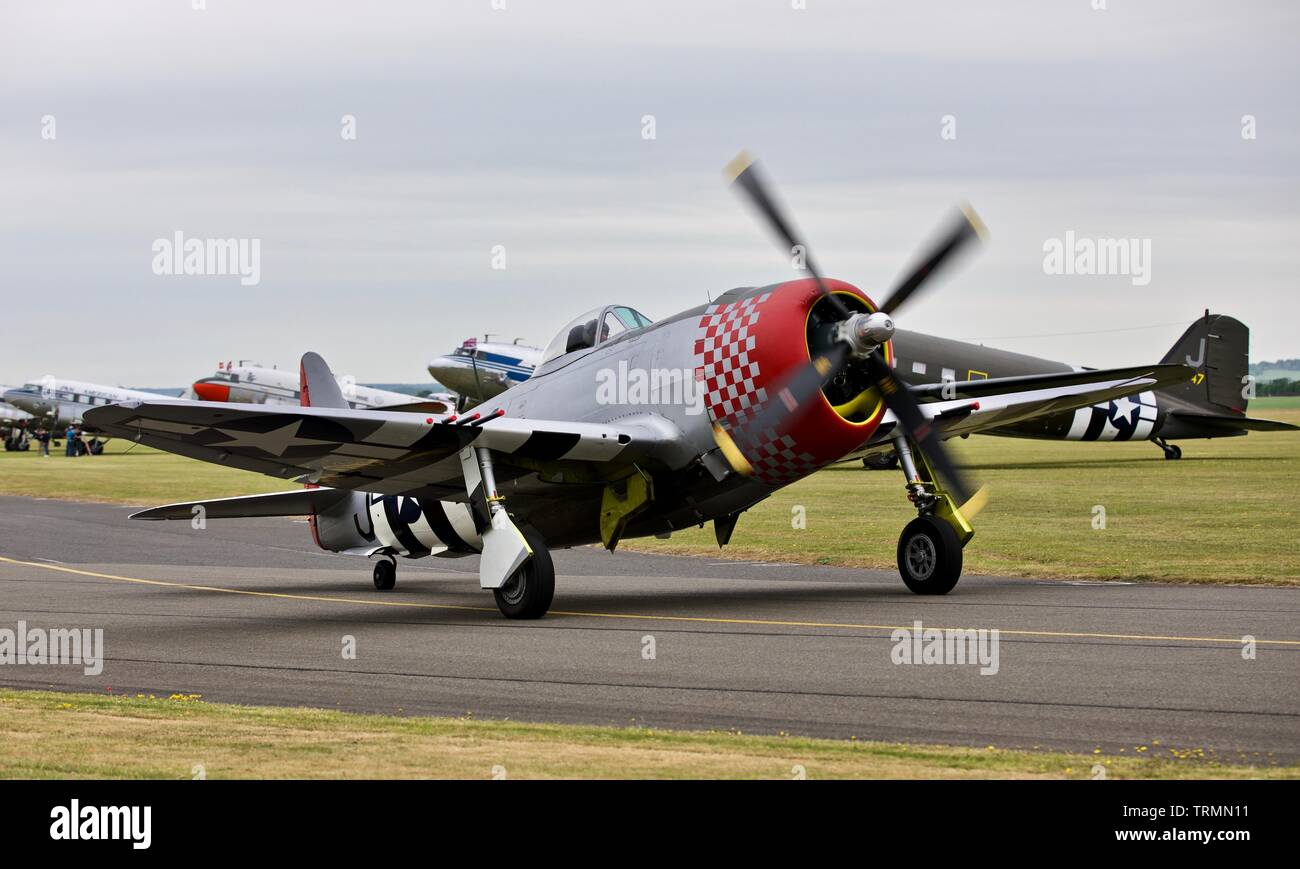 P47 thunderbolt hi-res stock photography and images - Alamy