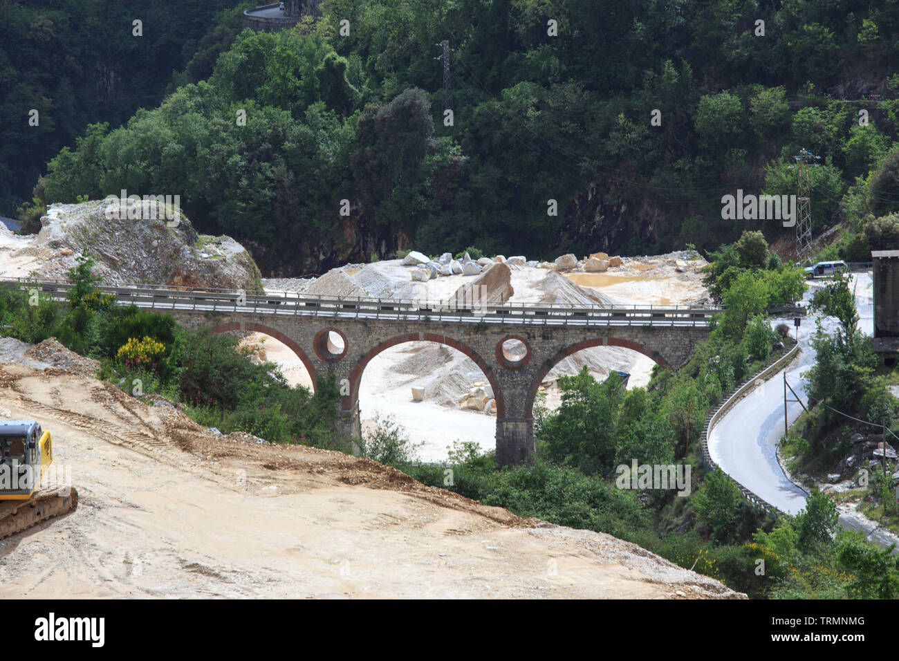 Quarry of michelangelo hi-res stock photography and images - Alamy