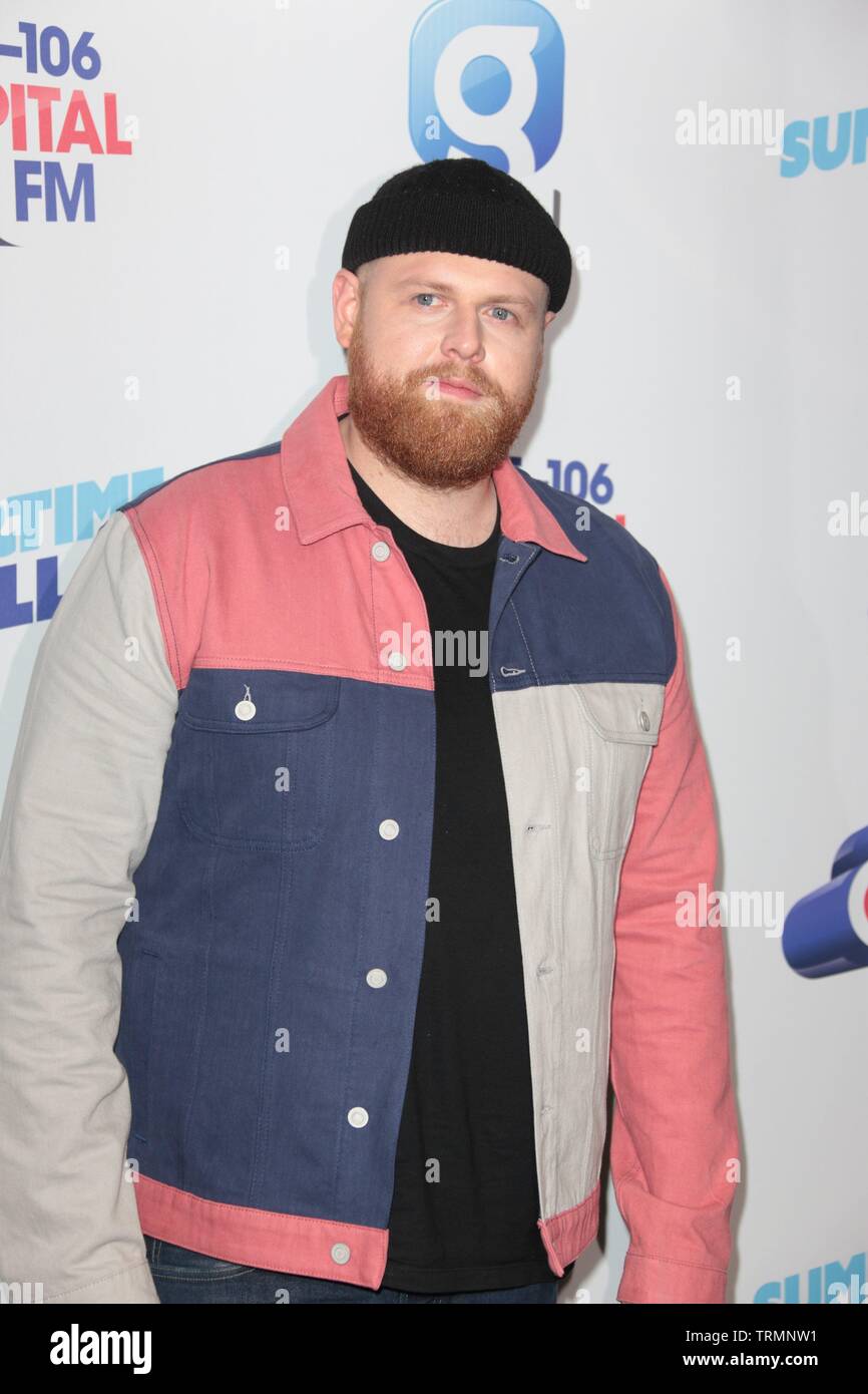 Tom walker hi-res stock photography and images - Alamy