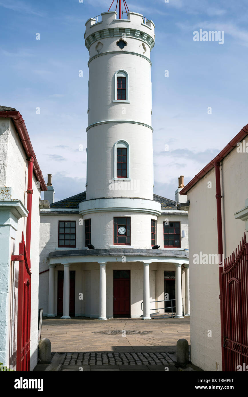 Signal tower arbroath hi-res stock photography and images - Alamy