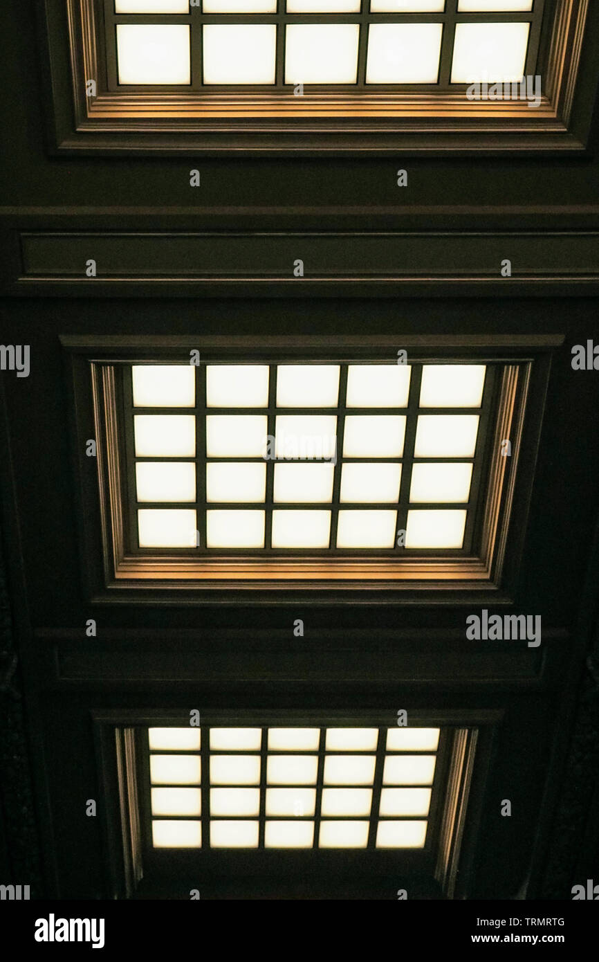 Skylight windows hi-res stock photography and images - Alamy
