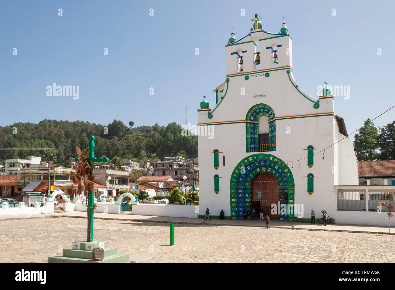 catholic church in San Juan de Chamula in Mexico Stock Photo - Alamy