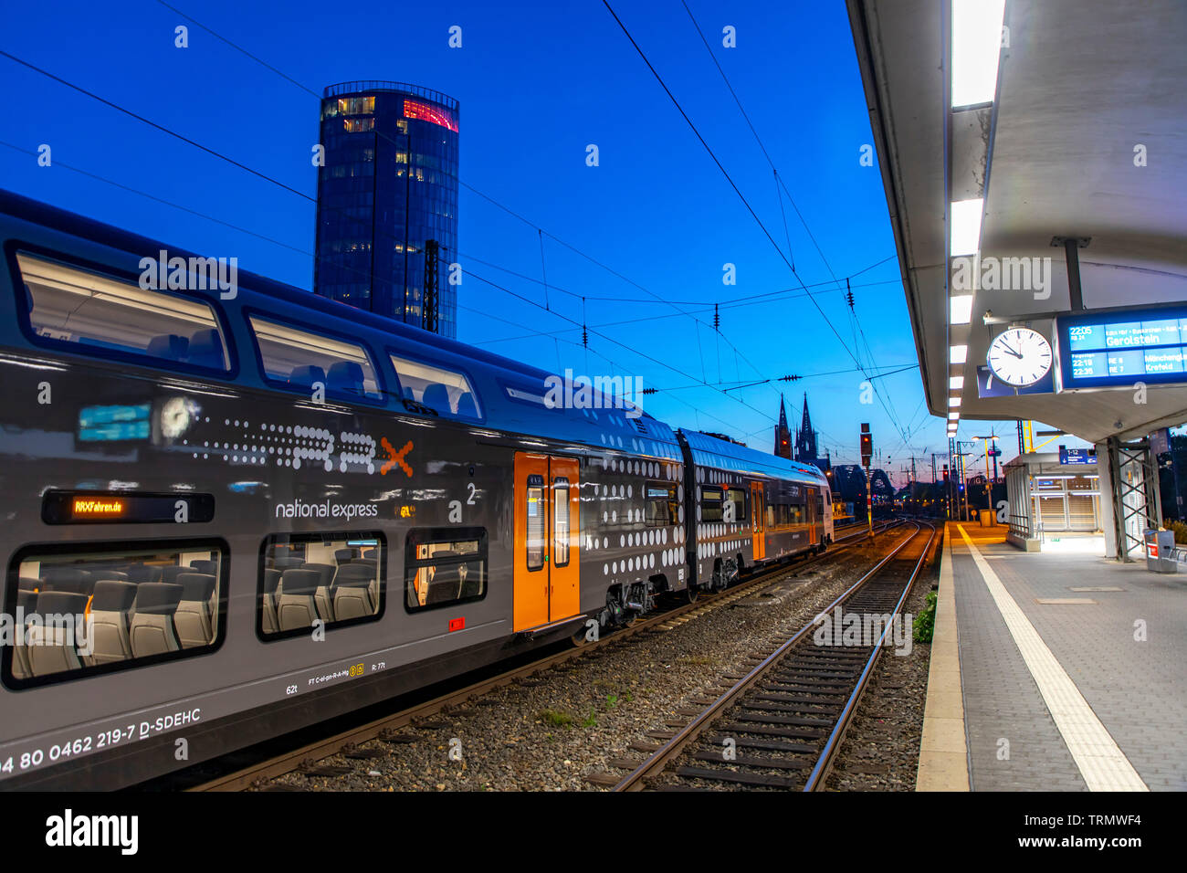 Regional Express Rhine-Ruhr, RRX, the new train on the track, the cars ...