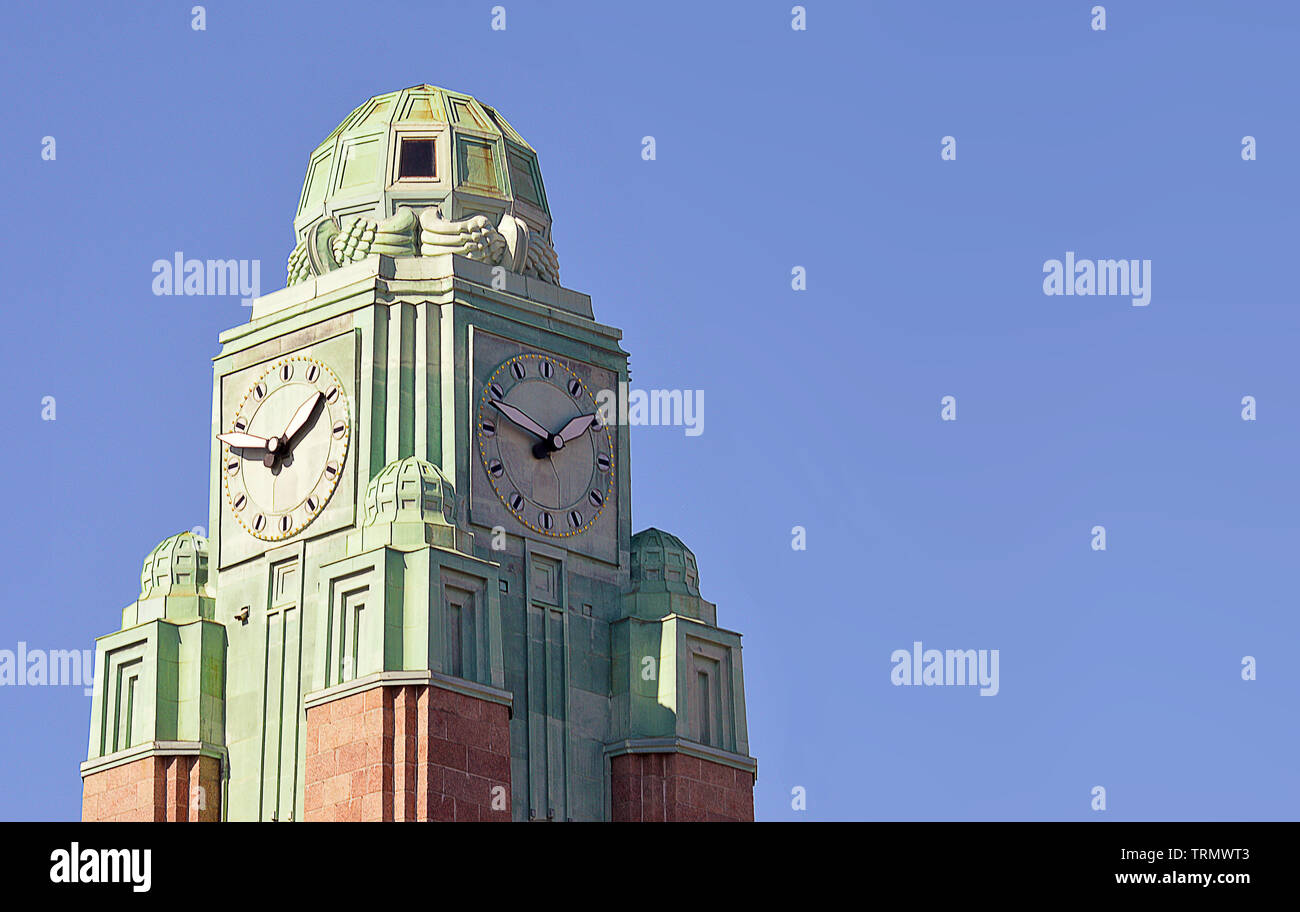 Station tower helsinki clock clock hi-res stock photography and images ...