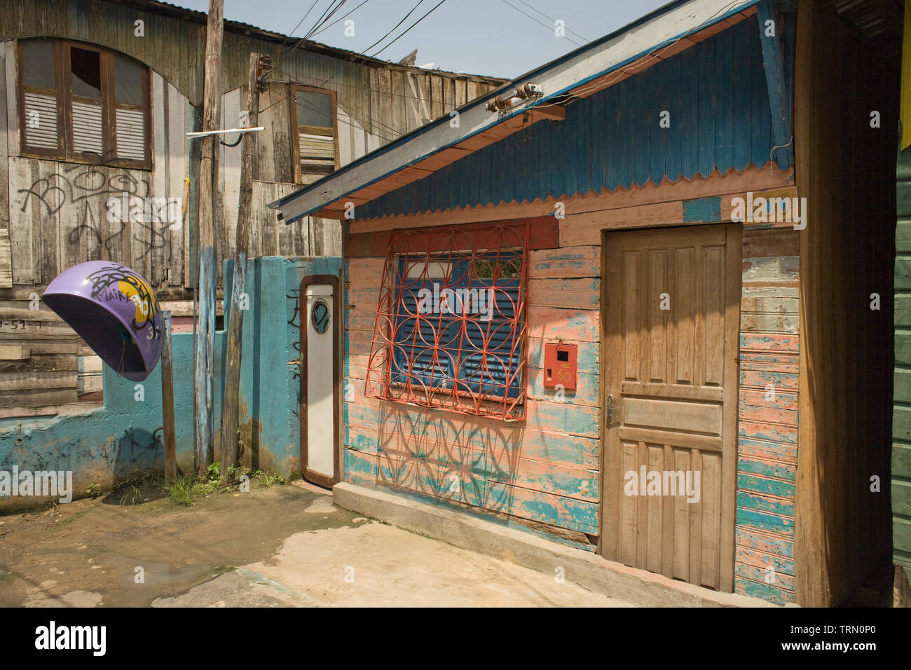 Manaus brazil slum hi-res stock photography and images - Alamy