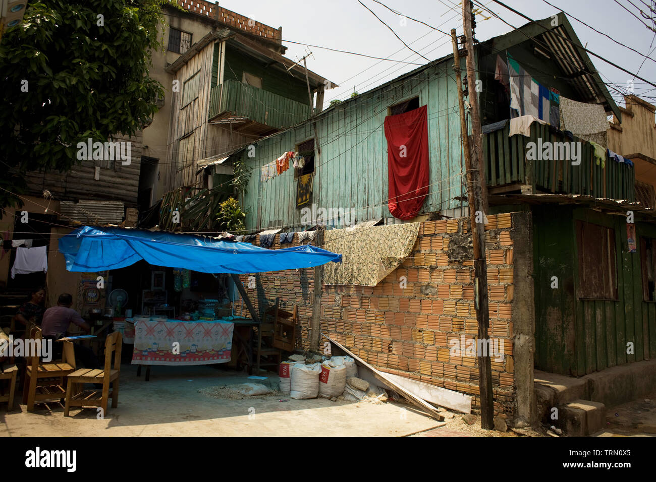 Manaus brazil slum hi-res stock photography and images - Alamy