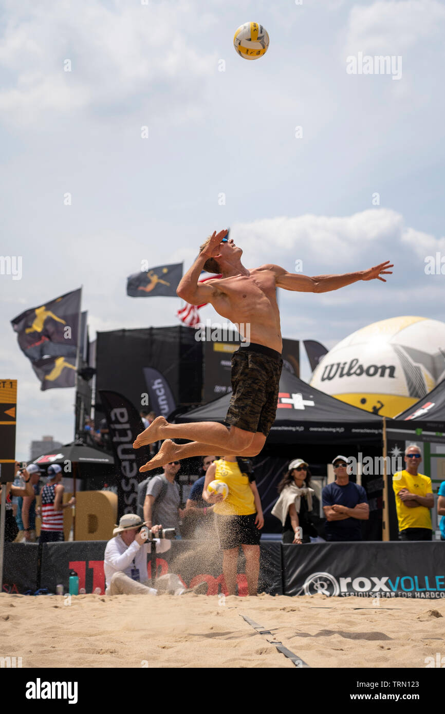 Ryan Doherty/John Hyden competing against Avery Drost/Eric Zaun in the ...