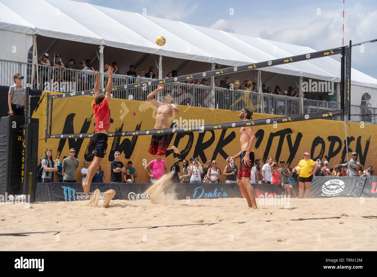 Ryan Doherty/John Hyden competing against Avery Drost/Eric Zaun in the ...