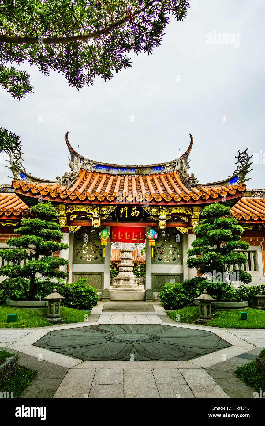Singapore - Dec 18, 2018: Famous Lian Shan Shuang Lin Temple in Toa ...