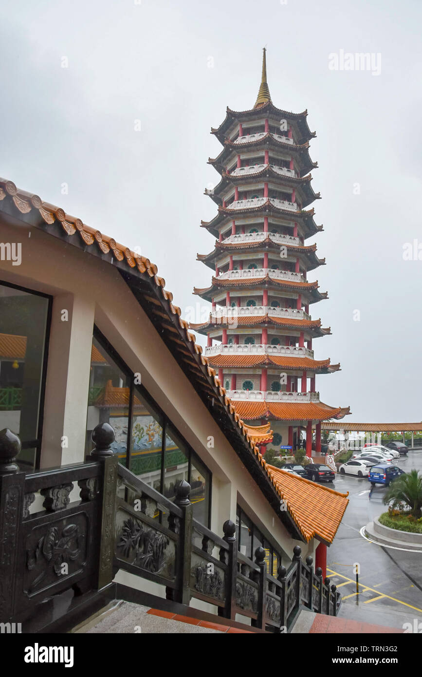 Chin wee pagoda on Genting Highland Stock Photo - Alamy